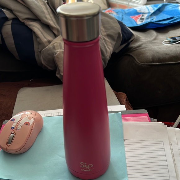 Swell | Kitchen | New Pink Sip By Swell Aluminum Bottle | Poshmark